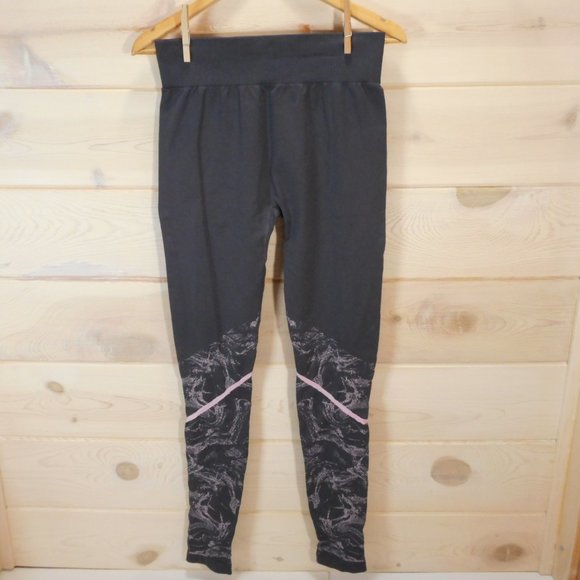 Fabletics | Pants & Jumpsuits | Fabletics Womens L Printed Leggings ...